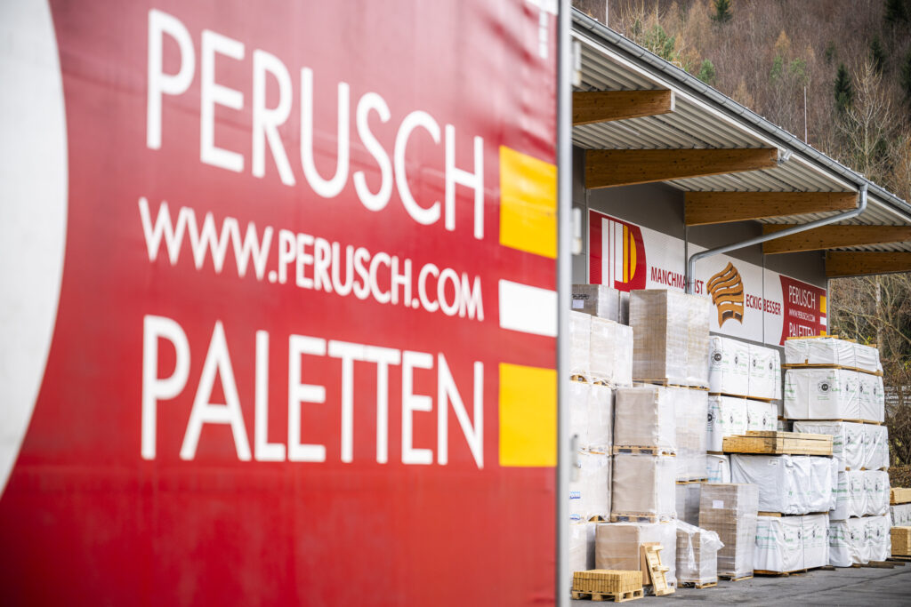 Unternehmen - Perusch Paletten